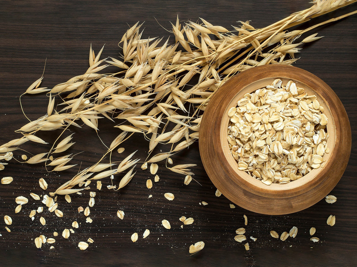 Oat decoction for liver health: instructions for home preparation.